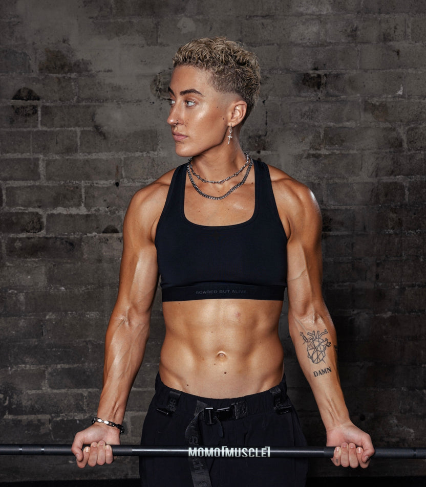 MoMo[Muscle] – Momo[Muscle]