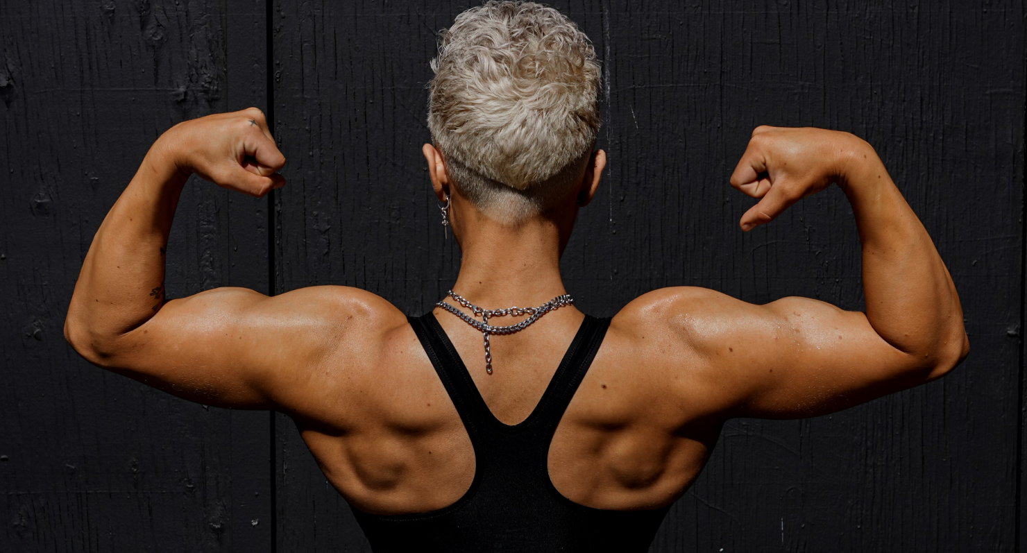 Stronger At Home – Momo[Muscle]